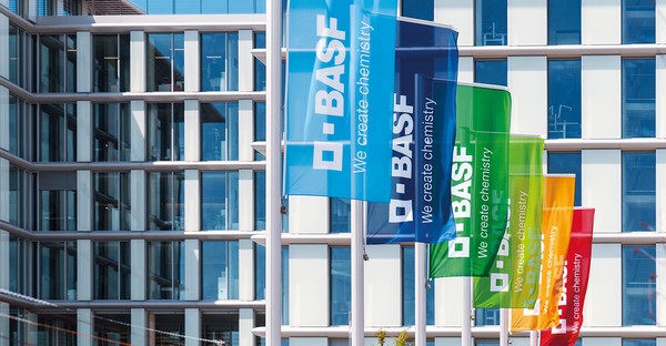 (3⁺) BASF - Wird die Erholung im Keim erstickt? | stock3